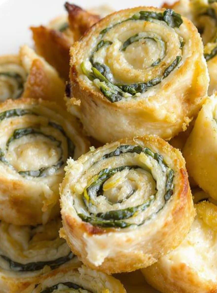 Spinach Dip in Bite-Sized Pinwheels